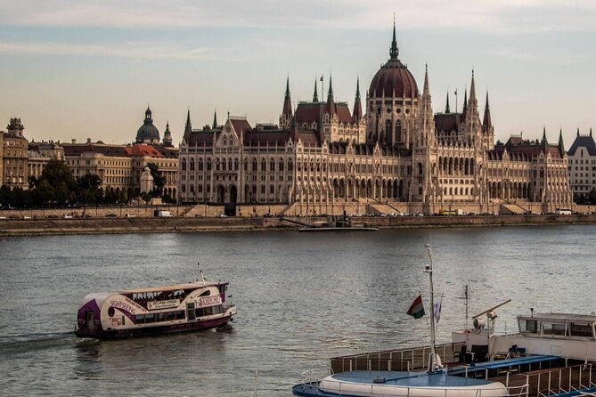 Nighttime Budapest Sightseeing Cruise - Preparing for Your Cruise: Meeting Point and Departure