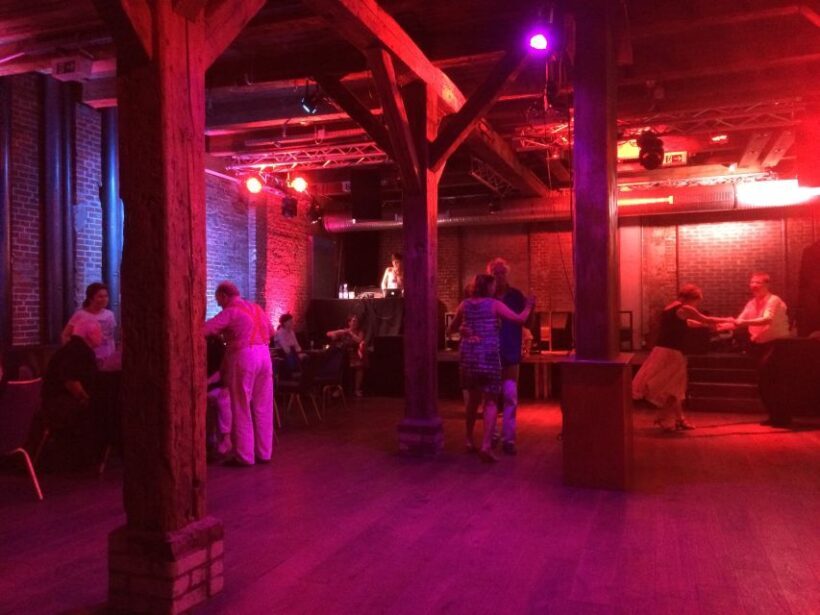 Nightwalk De Luxe St. Pauli, Rotlicht und Kultur - Introduction