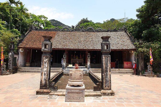 Ninh Binh 1 day trip with Hoa Lu- Tam Coc boat & Cycling village - An In-Depth Look at the Ninh Binh Experience