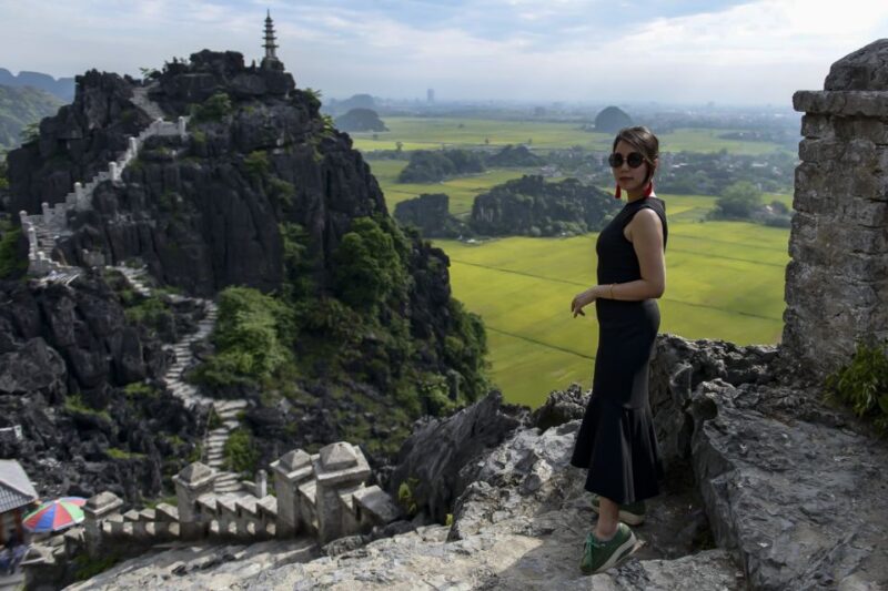 Ninh Binh Daily: Hoa Lu, Mua Cave, Tam Coc, Bike & Swimming - Authentic Experiences and Local Flavor