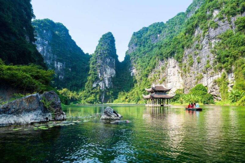 Ninh Binh Day Tour: Bai Dinh, Trang An, Mua Cave from Hanoi - Authenticity and Value