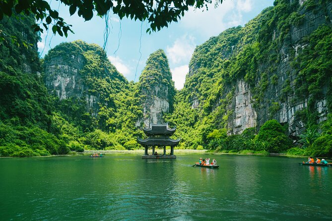 Ninh Binh Day Trip: Hoa Lu-Trang An/Tam Coc-Mua Cave-Cycling-Boat - FAQs