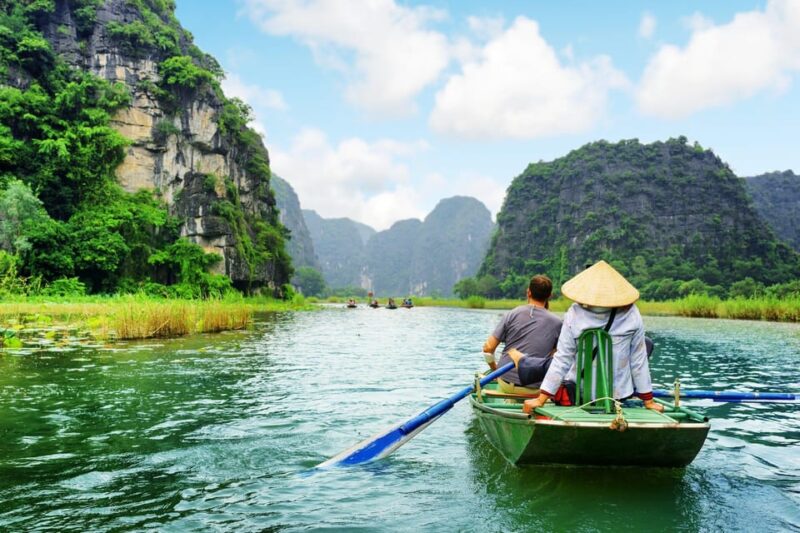 Ninh Binh full day - Mua Cave - Tam Coc boating - Hoa Lu - Key Points