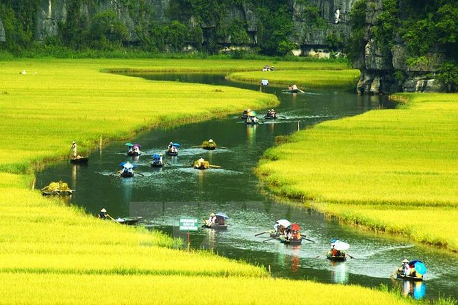 Ninh Binh Full Day Tour: Bai Dinh Pagoda - Trang An - Mua Cave - The Tranquil Beauty of Trang An Landscape Complex