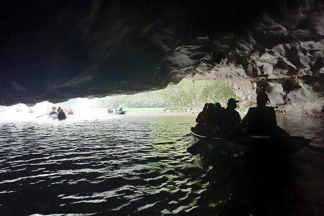 Ninh Binh Full-Day Tour from Hanoi to Hoa Lu, Tam Coc & Mua Cave Via Boat & Bike - Who Will Love This Tour?
