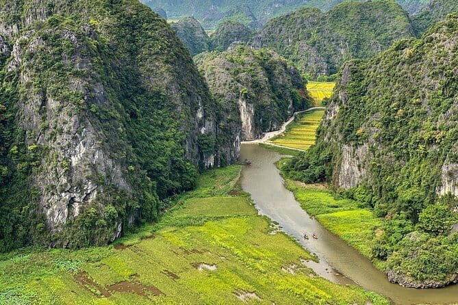 Ninh Binh Full day Tour in Hoa Lu, Trang An, and Mua Cave - FAQ