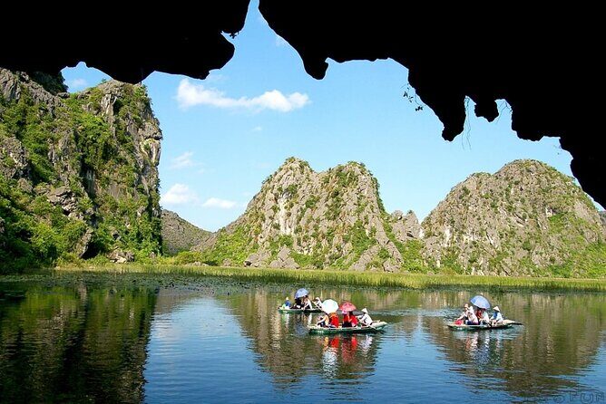 Ninh Binh Full-Day Trip: Hoa Lu -Tam Coc By Limousin Bus - A Deep Dive into the Ninh Binh Experience