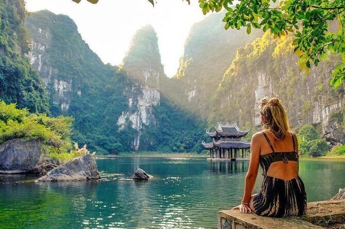 Ninh Binh: Hoa Lu - Mua Cave - Tam Coc 2-Day All-Inclusive - The Heart of the Tour: A Detailed Look
