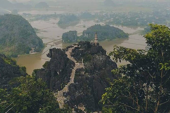 Ninh Binh: Hoa Lu- Tam Coc- Mua Cave 1 Day - Mua Caves: Climb for the Views