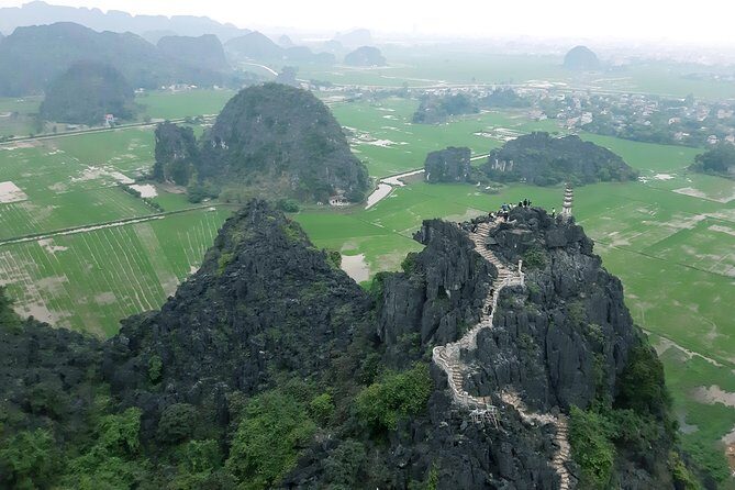 Ninh Binh - Hoa Lu - Tam Coc - Mua cave Day Trip: Hiking, boat trip, Bike, lunch - Biking Through Local Villages