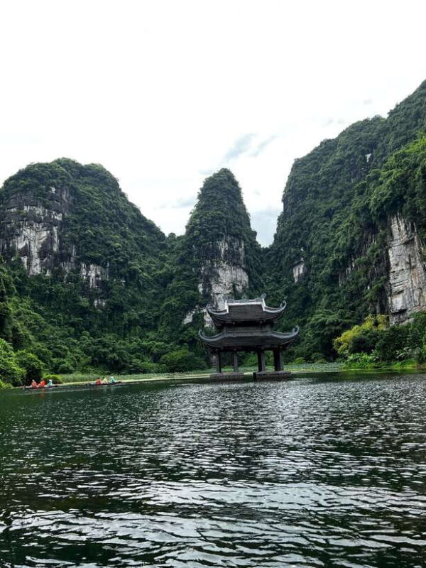 Ninh Binh: Hoa Lu, Trang An & Mua Cave Day Tour from Ha Noi - The Sum Up