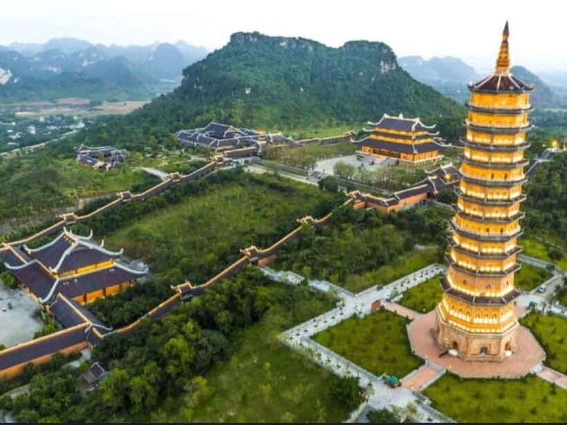 Ninh Binh: Hoa Lu, Trang An, & Mua Cave Full Day Tour - Visiting Bich Dong Pagoda