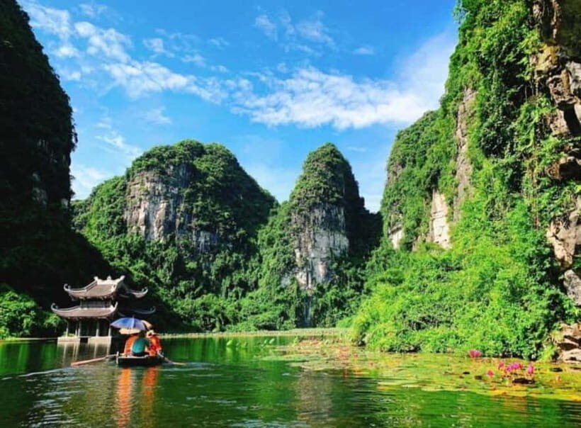 Ninh Binh: Hoa Lu, Trang An, & Mua Cave Full Day Tour - The Value of Guided Tours Like This