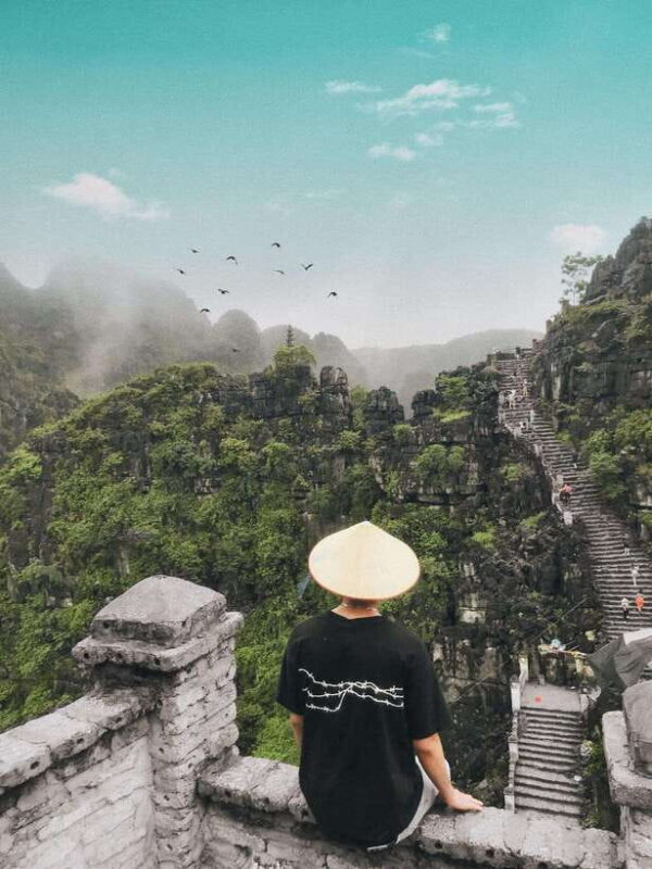 Ninh Binh Luxury: Bai Dinh, TrangAn, Mua Cave, Limousine Bus - The Value and Practicalities