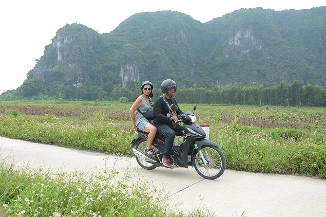 Ninh Binh Motobike Guided Tour Full Day - Exploring Ninh Binh on a Motorbike