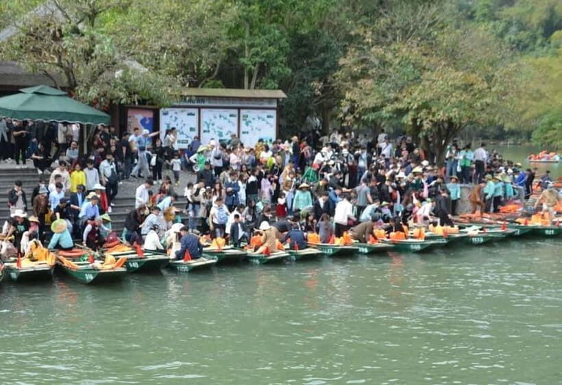 Ninh Binh: Mua Cave Hike, Trang An Boat & Village Bike Tour - FAQs