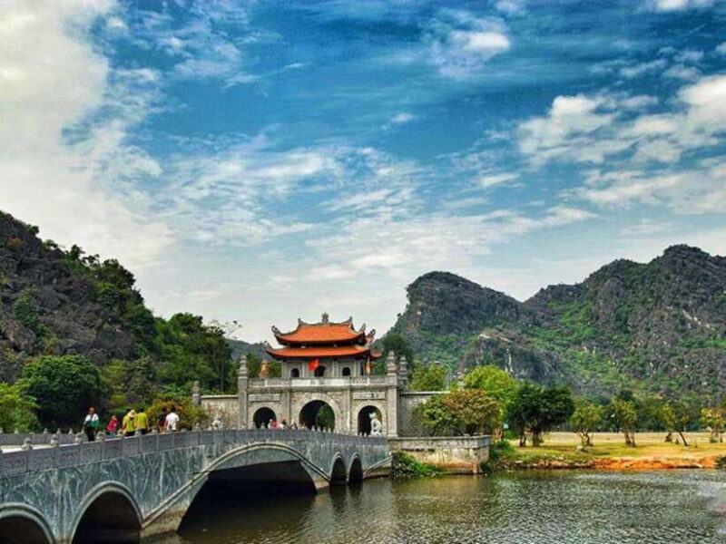 Ninh Binh Private Adventure: Hoa Lu & Tam Coc - Practical Tips for Travelers