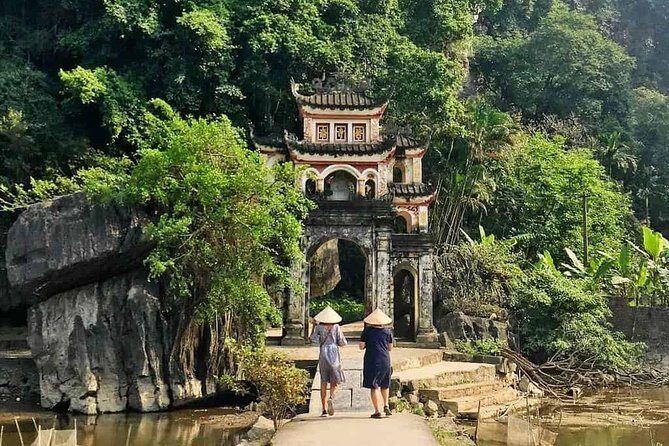 Ninh Binh Private Tour Unique Route Hoa Lu - Tam Coc - Bich Dong - Detailed Review of the Ninh Binh Private Tour