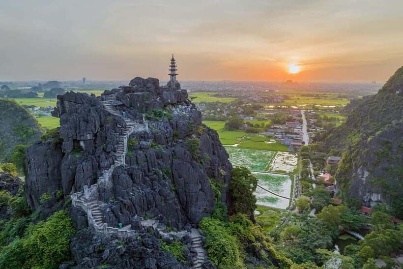 Ninh Binh Sunrise Motobike Tour Mua Cave, Trang An Boat Ride - Key Points