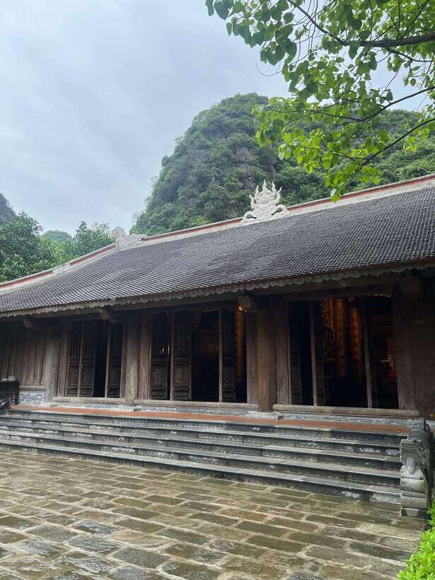 Ninh Binh Trang An, Mua Cave, Cuc Phuong National Park Tour - The Experience: Authentic and Scenic