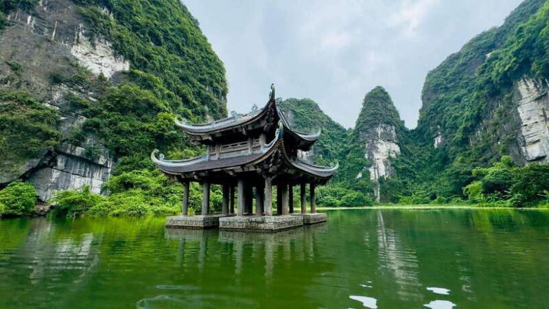 Ninh Binh: Travel to Hoa Lu & Trang An with Small Group tour - Authentic Experiences and Genuine Value