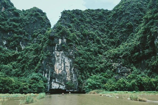 Ninh Binh  Van Long Wetland Reserve 2 Days 1 Night - What Sets This Tour Apart