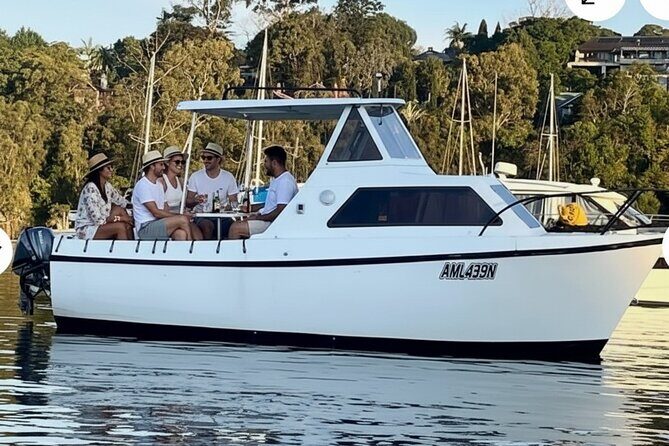 No licence Self Drive Boat Hire Sydney Harbour - Key Points