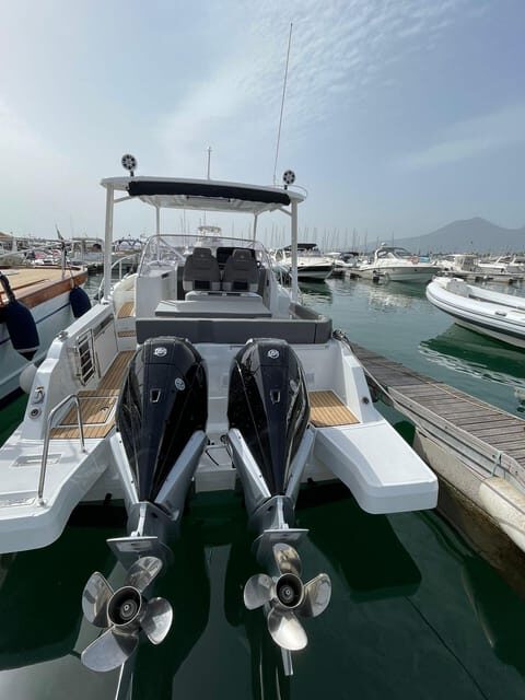 No More Sea Sick: Comfortably Stable Boat Tour from Sorrento - Setting the Scene: Why This Tour Might Be Your Best Choice