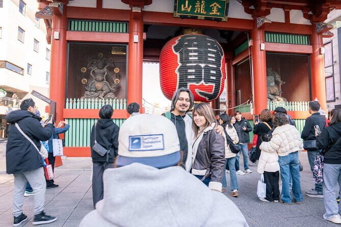 No Use - Exploring Tokyo in Comfort and Style