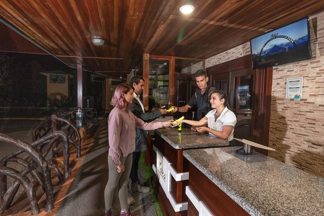 Nocturnal Walk in the Hanging Bridges - Key Points