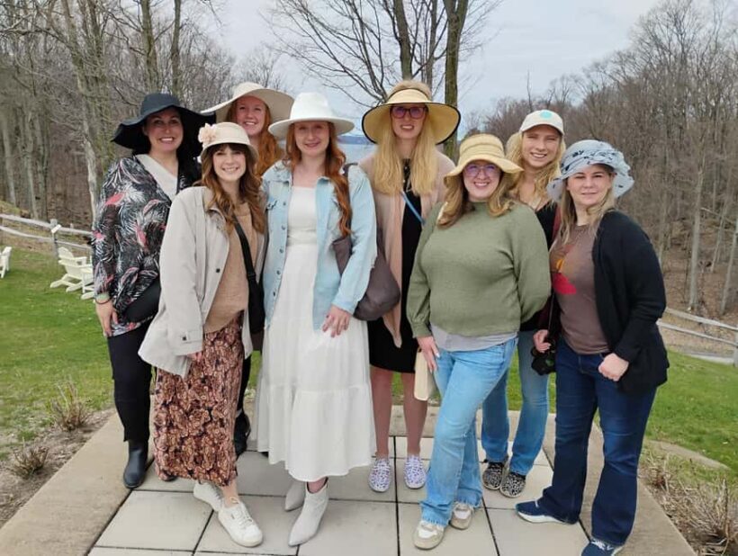 NON BUS GIRLS TRIP Traverse City Old Mission Wine Tour - An In-Depth Look at the Experience