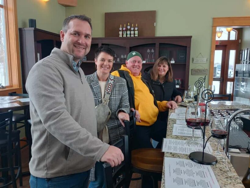 NON BUS Hawthorne Vineyards Traverse Old Mission Wine Tour - Who Will Love This Tour?