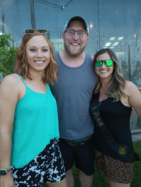 NON BUS Traverse City IPA, Beer, Distillery and Wine Tour - Experience and Atmosphere