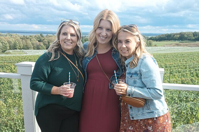 NON BUS Traverse City Singles Mingle Sunset Wine Distillery Tour - The Sum Up