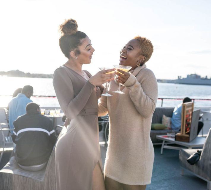 Norfolk: City Cruises Sunday Buffet Brunch River Cruise - What the Norfolk Sunday Buffet Brunch Cruise Offers