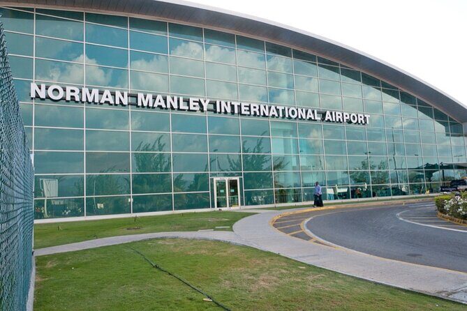 Norman Manley International Airport Kingston to Ocho Rios Hotels - Why Travelers Love This Service