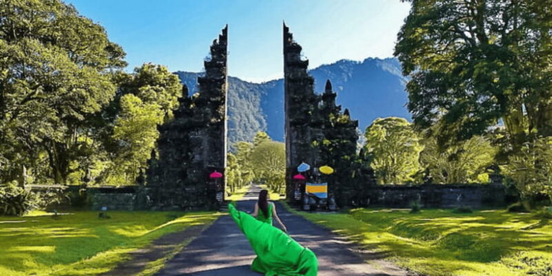 North Bali: Full-day Highlights Instagram Tour - Transportation, Timing, and Group Size
