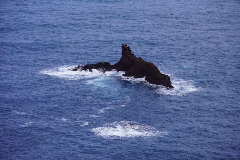 North-East Madeira: Santana, Porto da Cruz, Faial, Caniçal - Santana: Straw-thatched Houses and Greenery