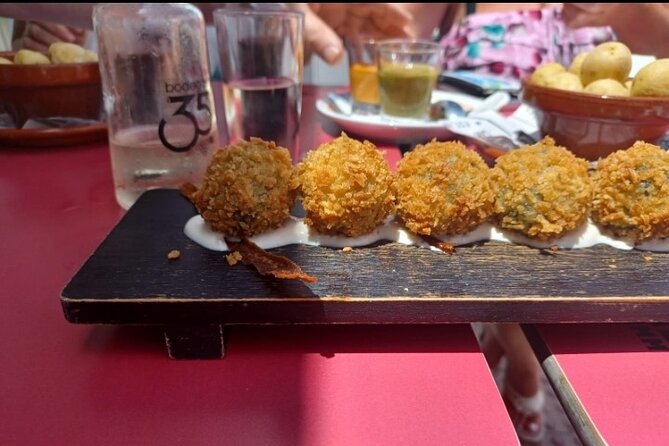 North Tour, Viewpoint, Brunch, White Beach & Lava Pools - Exploring the Viewpoints