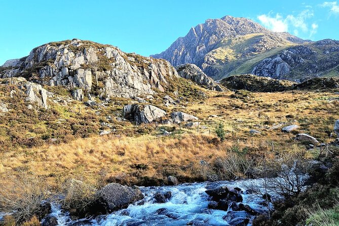 North Wales and Caernarfon Castle Day-Tour From Liverpool - Exploring Snowdonia National Park and Scenic Stops