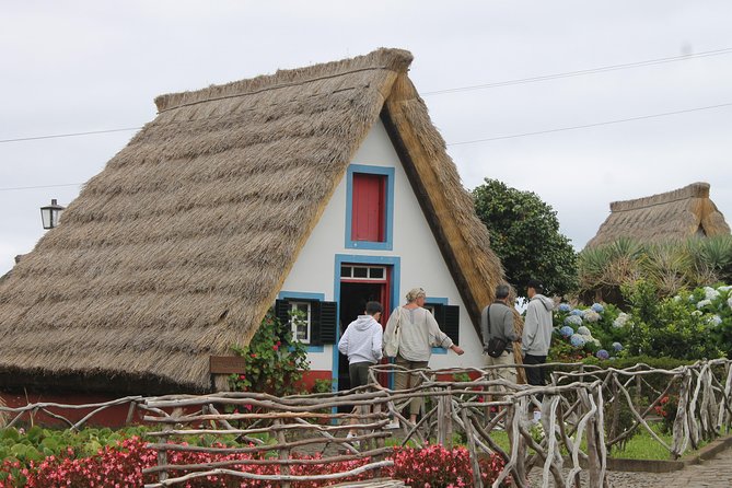 Northeast Santana Traditional Houses 4x4 Safari Full-Day Tour - Visit to the Rum Factory