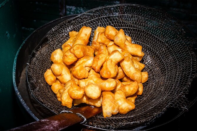 Northern Flavours Chiang Mai Food Tour with 15+ Tastings - The Itinerary: A Tasting Journey Across Chiang Mai