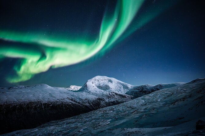 Northern Lights Adventure - Experienced Guides