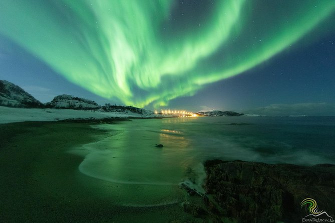 Northern Lights by Minibus. Photos Under the Lights Included. Tromso - How to Book Your Adventure