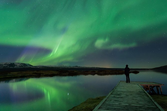 Northern Lights Guided Bus Tour From Reykjavik - Meeting Points and Transportation Details
