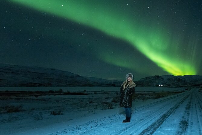 Northern Lights | Private Tour | PRO Photos Included - Pickup and Accessibility