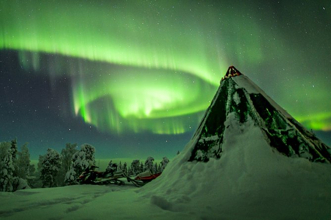 Northern Lights Snowmobile Sleigh Ride - From Reviews: Authentic Perspectives