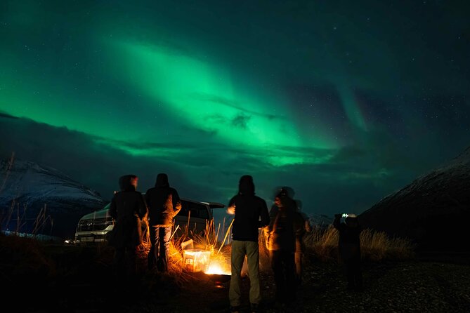 Northern Lights Tour with small group of 8 people - Why the Small Group Matters