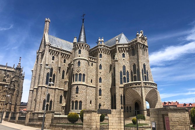 Northern Spain Tour in private 8 - 15 days Spanish English - Practical Tips for Potential Travelers