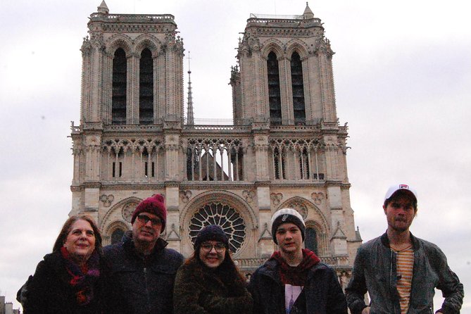 Notre Dame Cathedral Exterior & Sainte Chapelle Tour - Departure and End Point